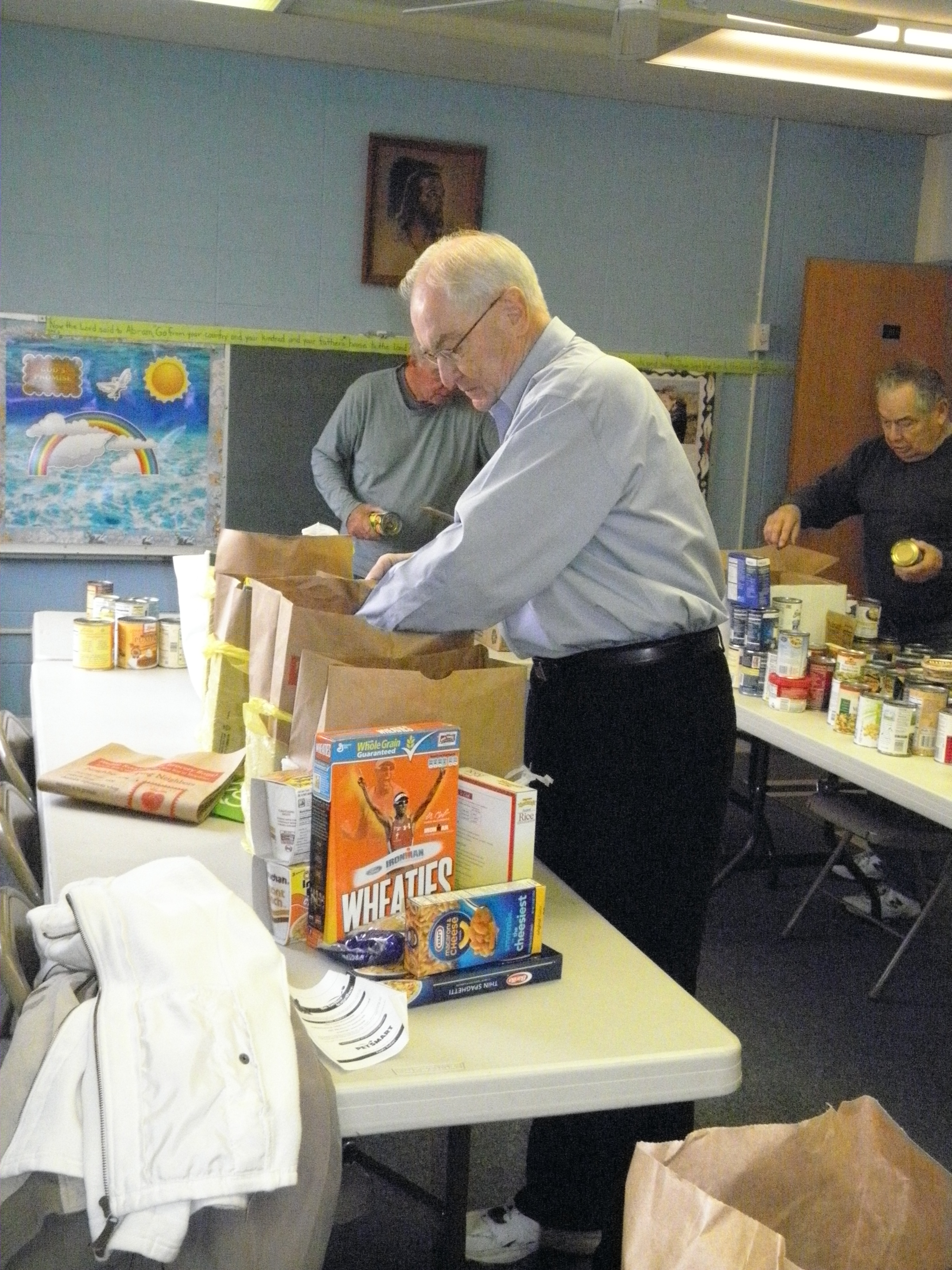 Food Pantry: November Collection - Saint Matthew Lutheran Church
